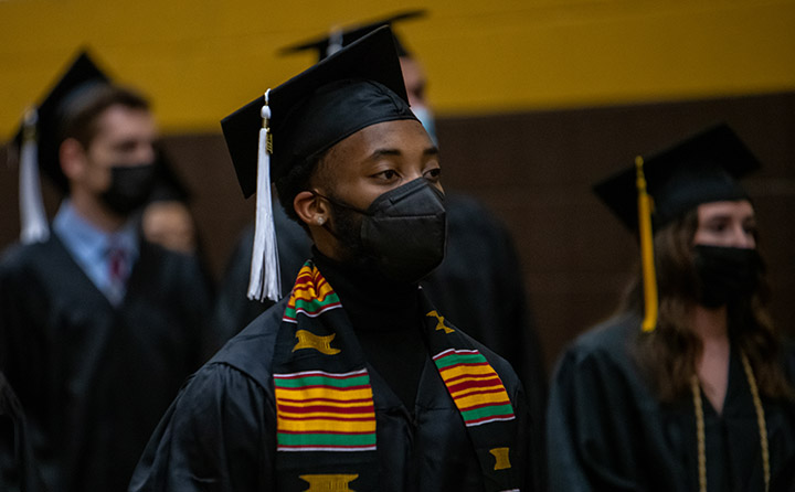 Fall 2021 Baldwin Wallace University Graduates Pledge to Make a Difference